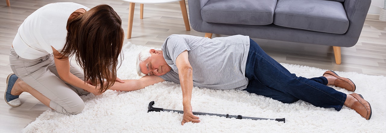 5 Ways To Reduce the Risk of Falls in Seniors - Avanti Senior Living